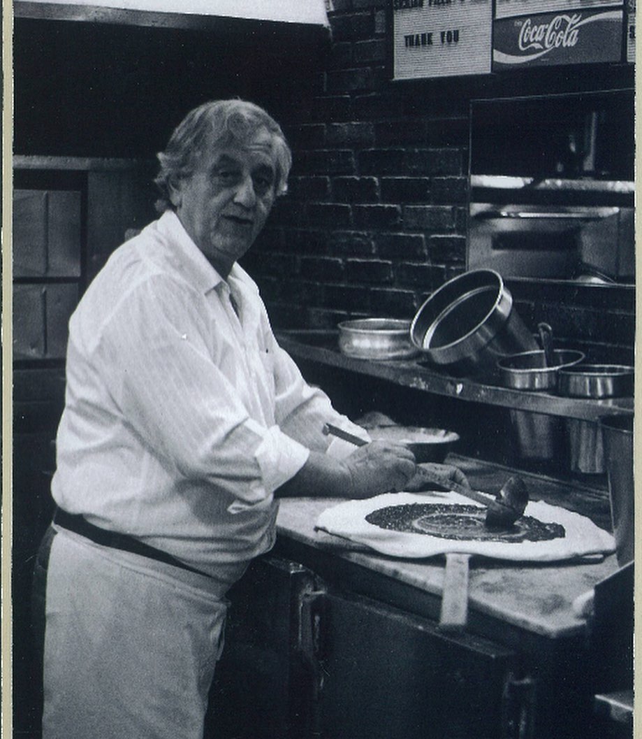 Joey’s Pizza: A Slice Of New York’s Iconic Pizza Scene